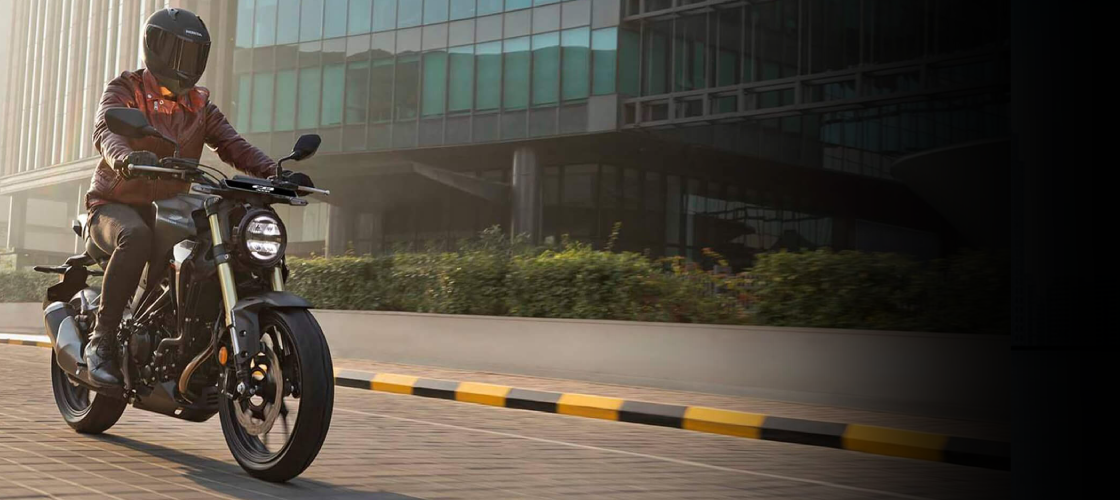 Honda CB300R Price 2025, Specifications, Features & Reviews | Times Drive