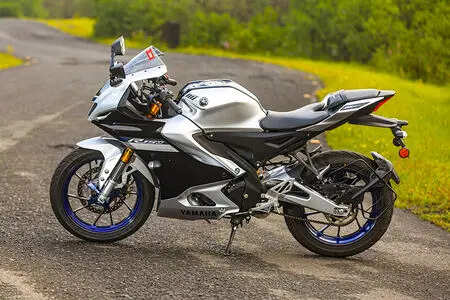 R15 V4 Colours