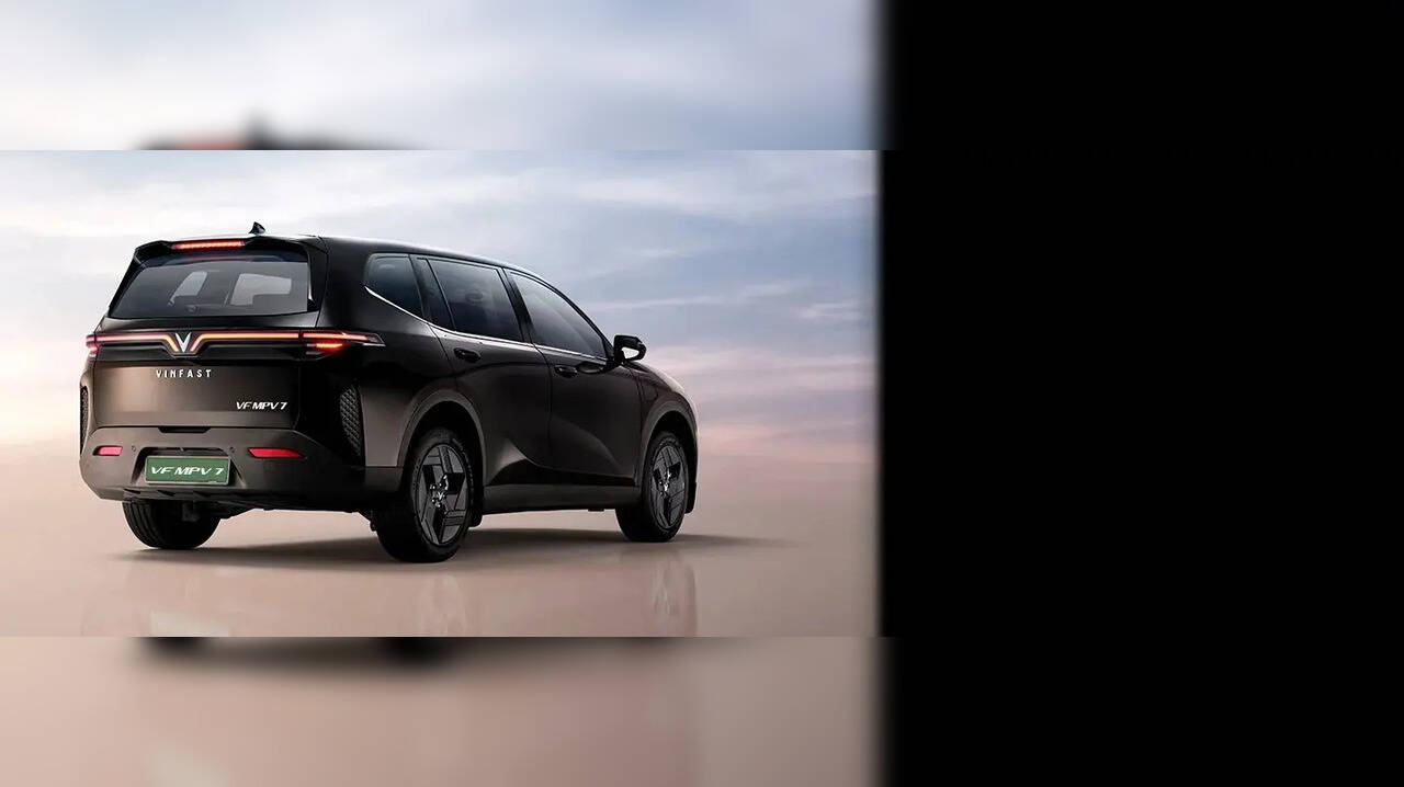 VinFast VF MPV 7 is available in 6 Colours in India | Times Drive