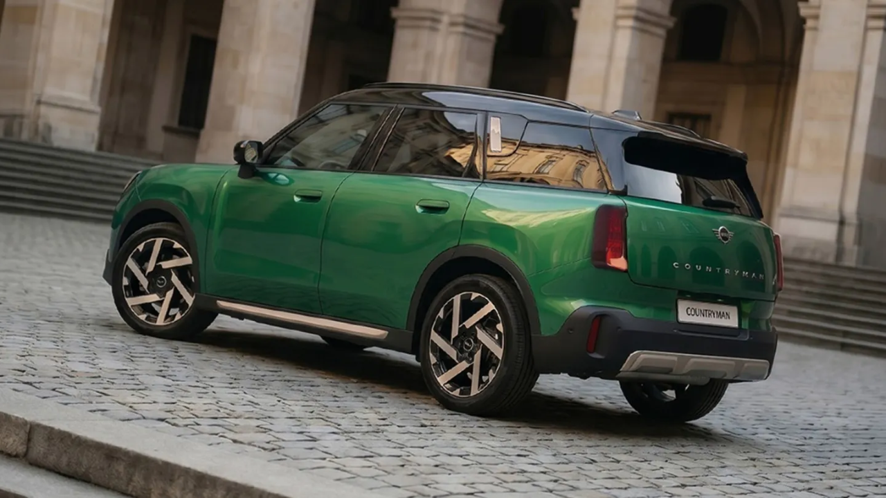 Mini Countryman C Petrol India Launch on June 17: Here's What to Expect ...